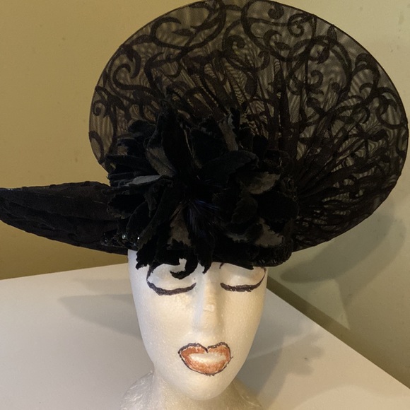 Runway Hats N Y | Accessories | Gorgeous Nwt Black Church Dress Hat By ...
